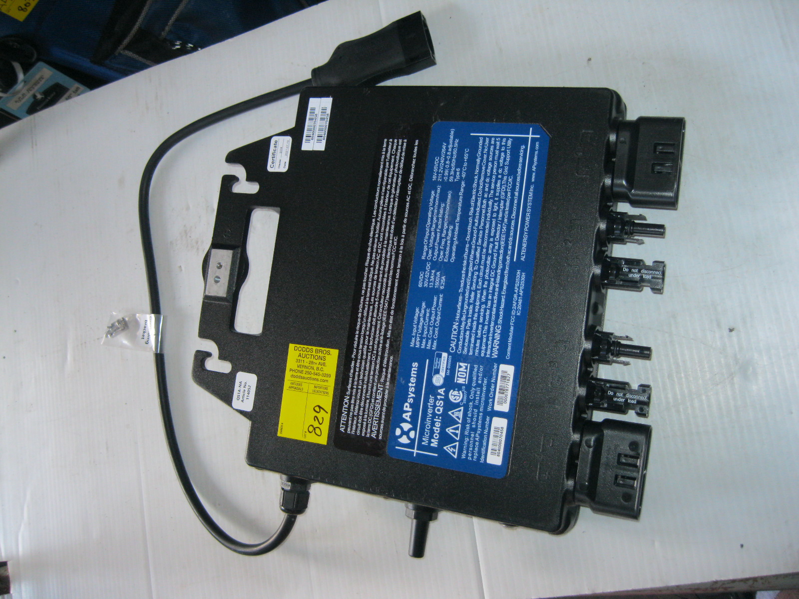 AP SYSTEMS MICRO INVERTER MODEL QS1A