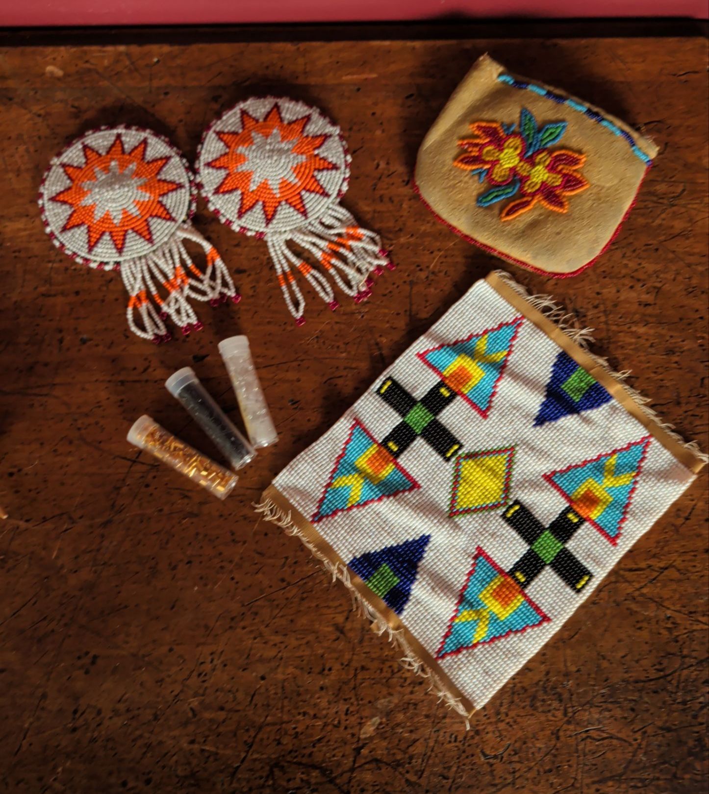 Traditional Indigenous Bead Works 8"L