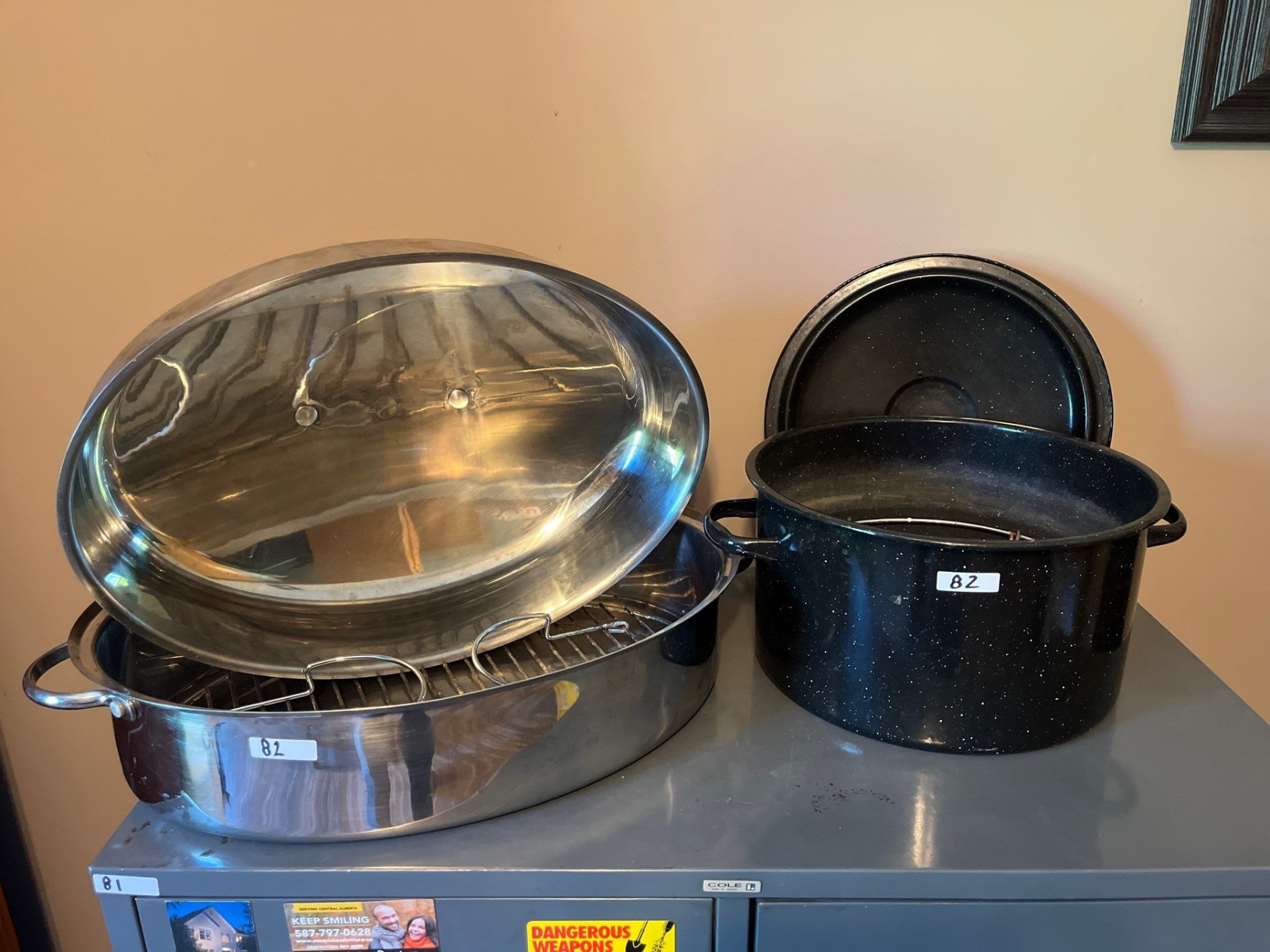 Large stainless steel roaster with rack and vintage counter - Beck ...