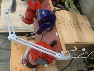 2 bench grinders with vice with magnifier lamp