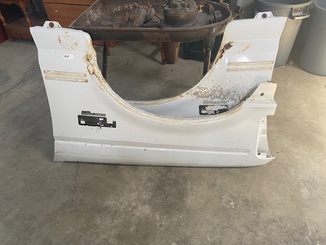 FENDERS FOR ANTIQUE 86 FORD CUMMINGS