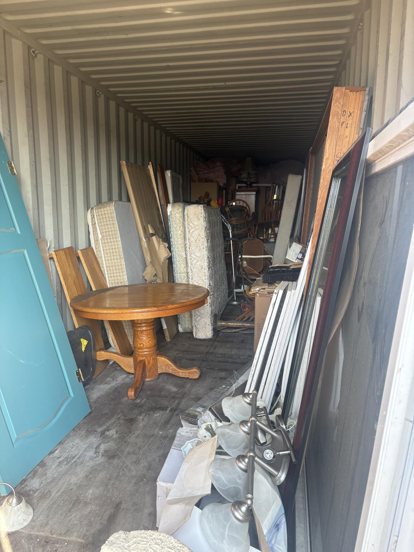 40' Sea Can - Building Materials and Furniture