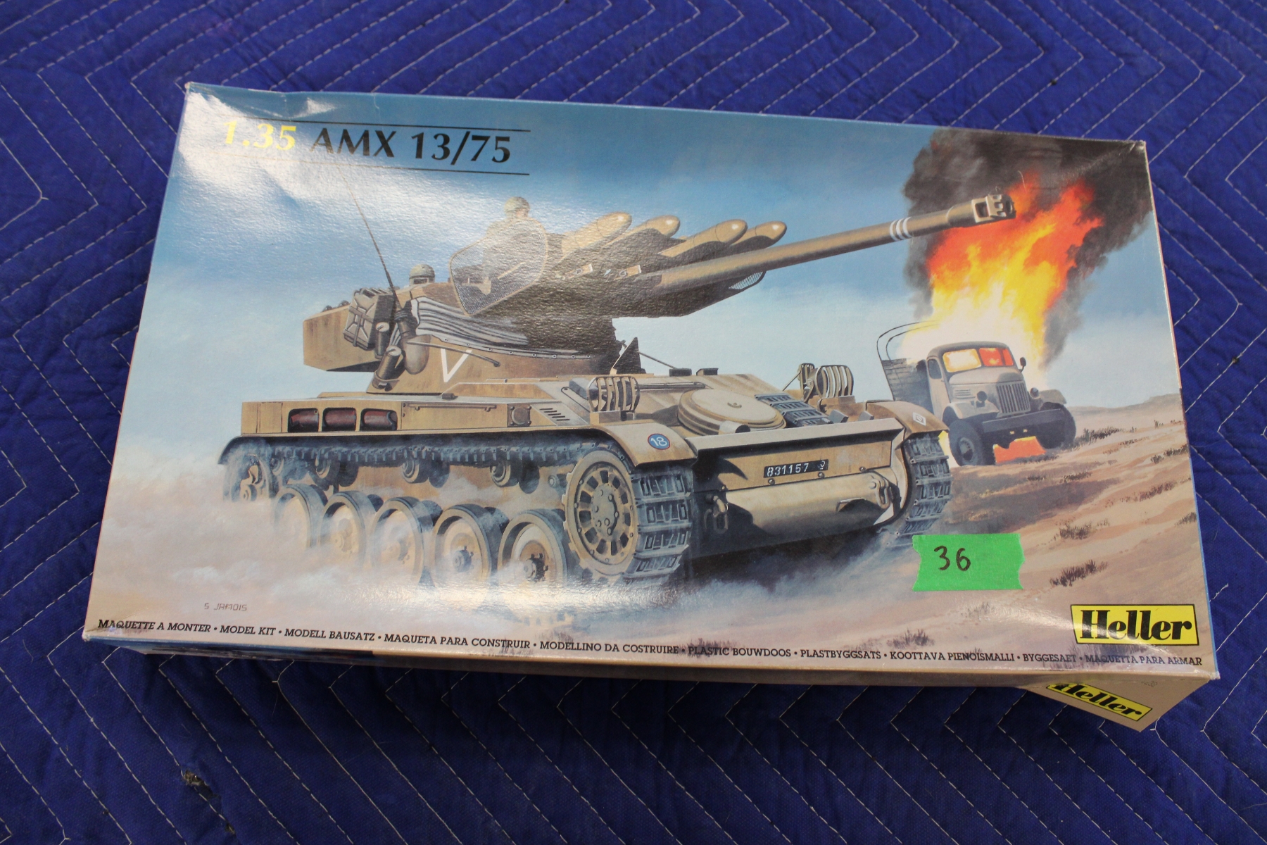Heller 1:35 Scale Military Model Set AMX 13/75