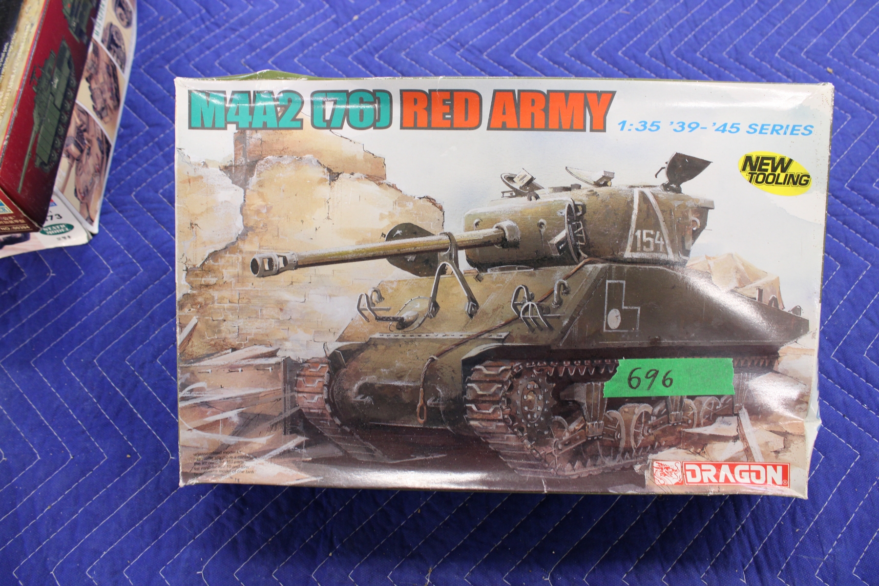 1:35 Scale Military Model Set M4A2 Red Army Tank