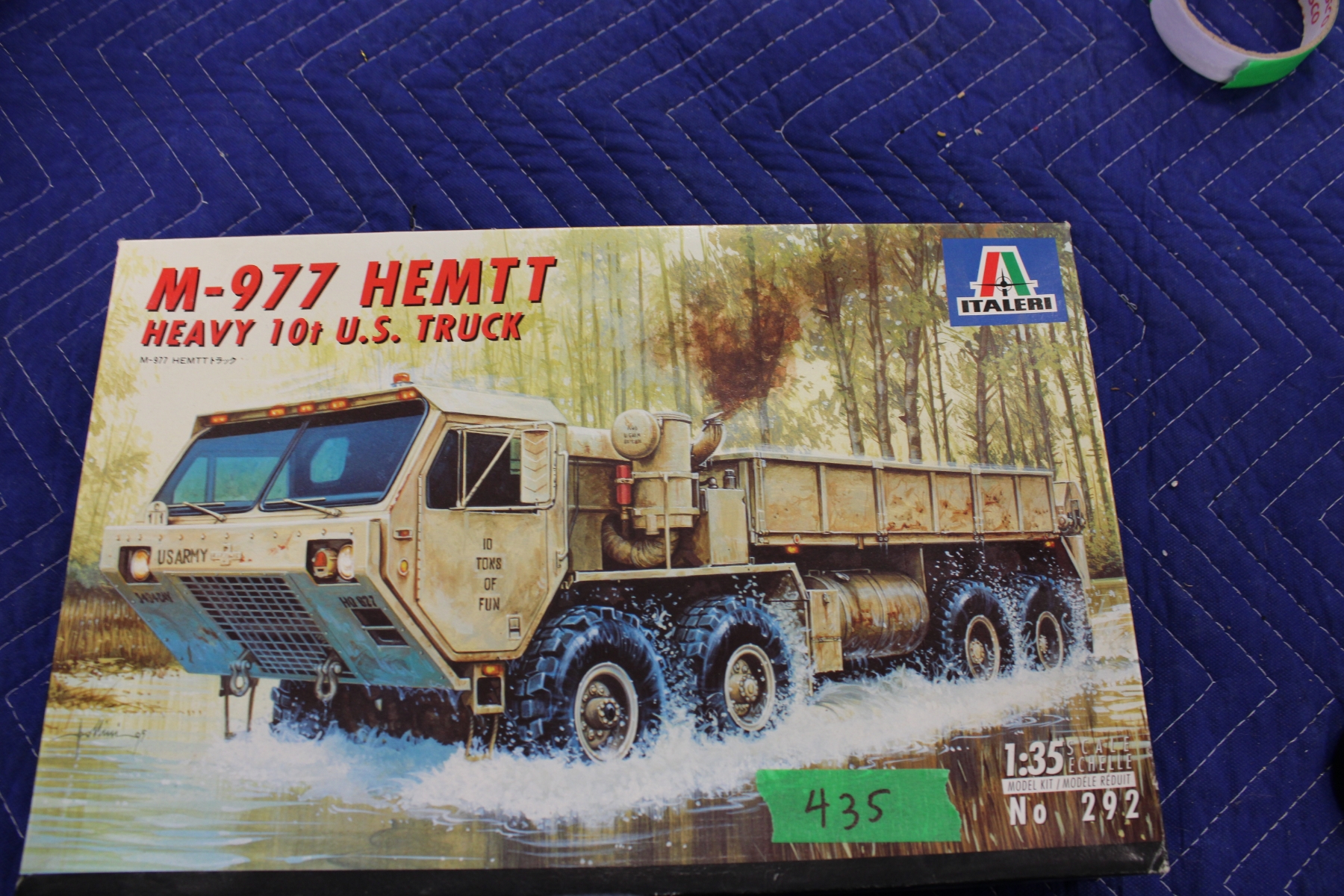 Italeri 1:35 Scale Military Model Set M-977 Hemtt Heavy Truck