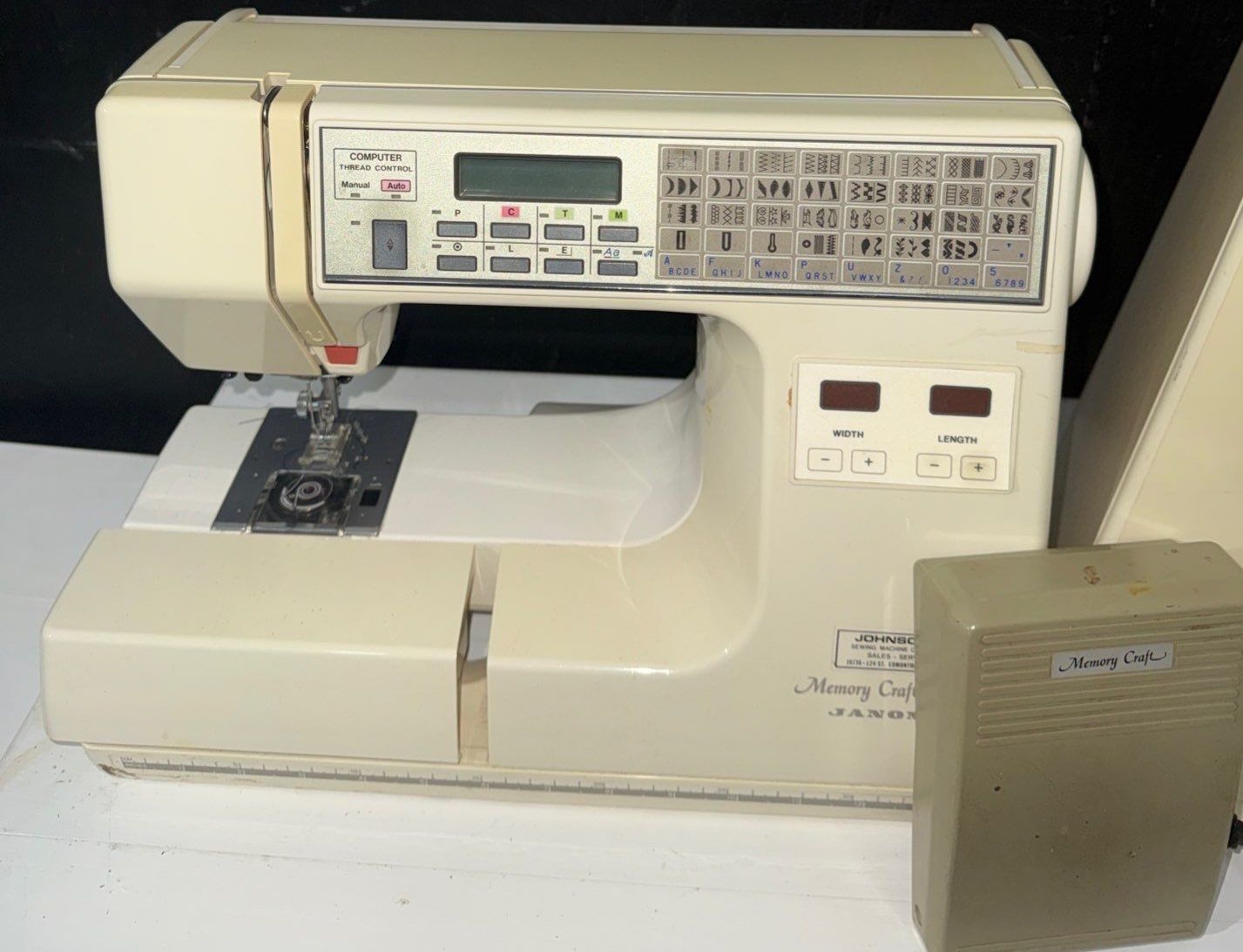 Wooden Nesting Tables & Memory Craft Janome Sewing Machine w/Pedal