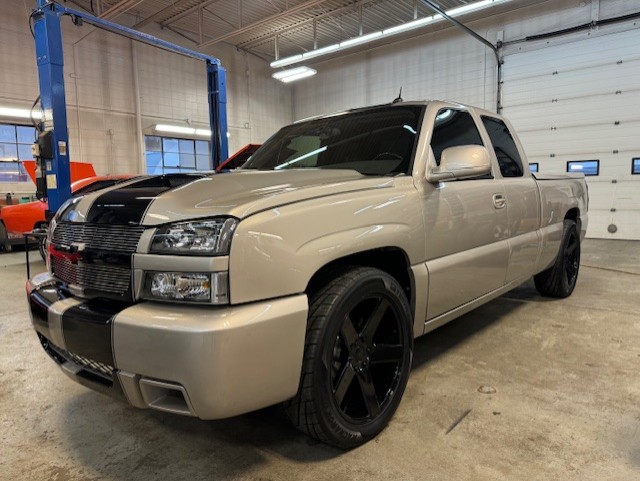 2005 CHEVROLET SILVERADO SUPER SPORT CUSTOM - EG Auctions